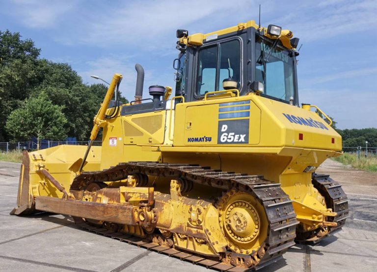 BULLDOZER D-65